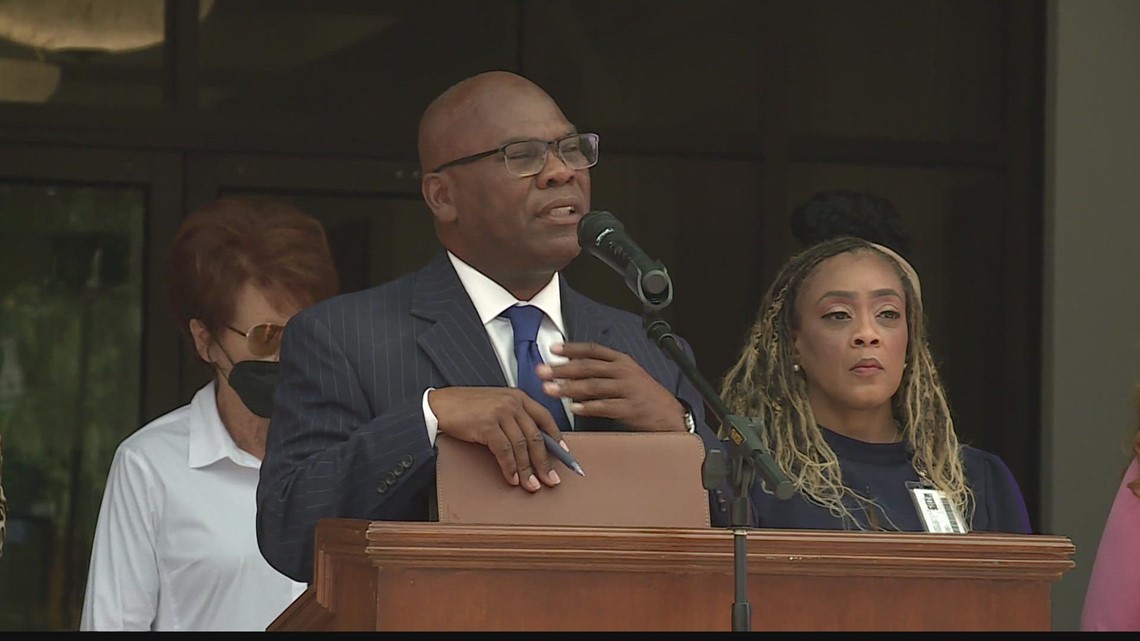 Jacksonville City Council passes bill against disruptive behavior ...