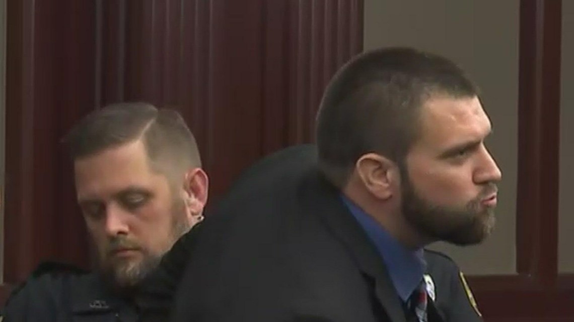 Chad Absher winks, blows kisses at Ashlee Rucker's family ...