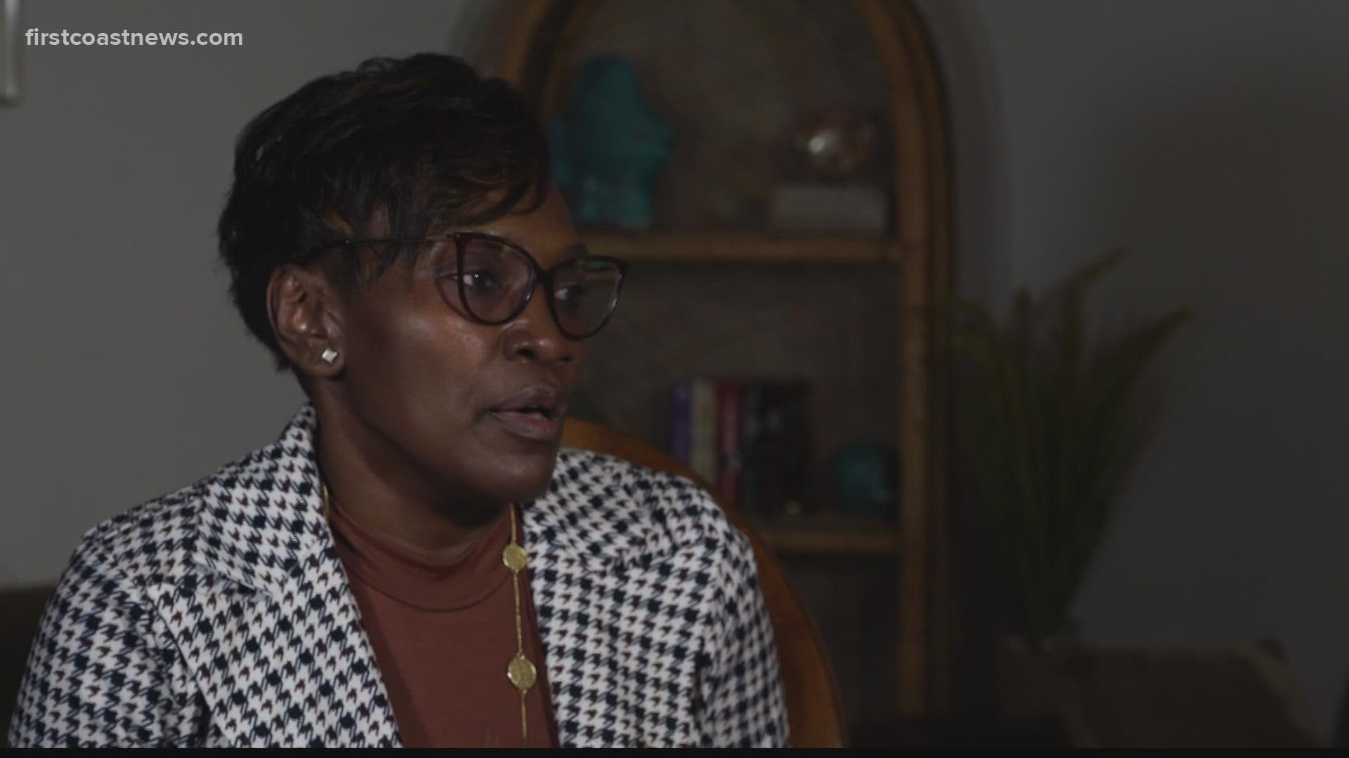 Ahmaud Arbery's mother opens up about the trial's progress in 1-on-1 ...