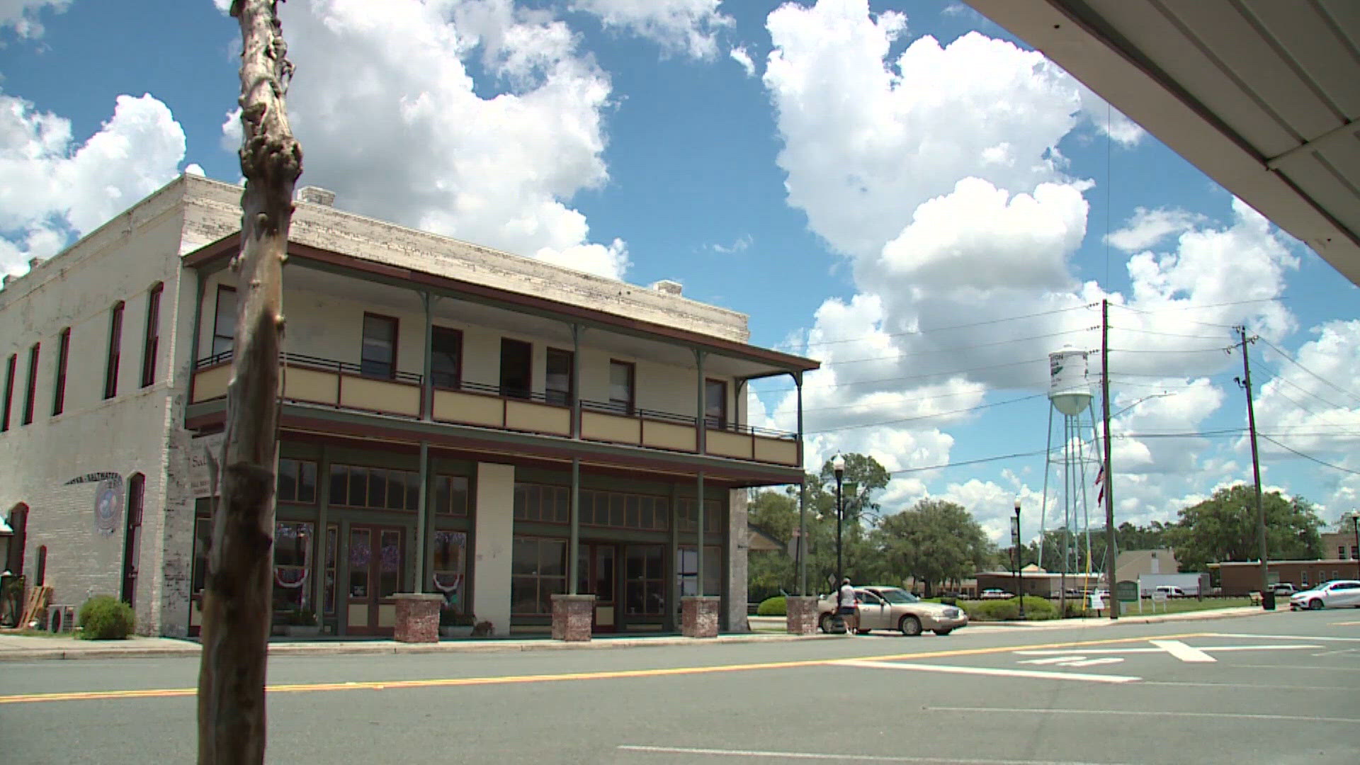 'It just hurts': Owner reacts after hoax bomb threat in Folkston ...