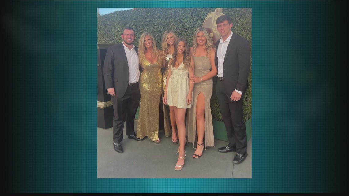 Wife and kids of Tony Boselli reveal the surprise from behind-the ...