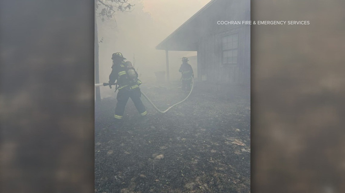 Containment of Highway 82 wildfire increases after Saturday's rainfall ...