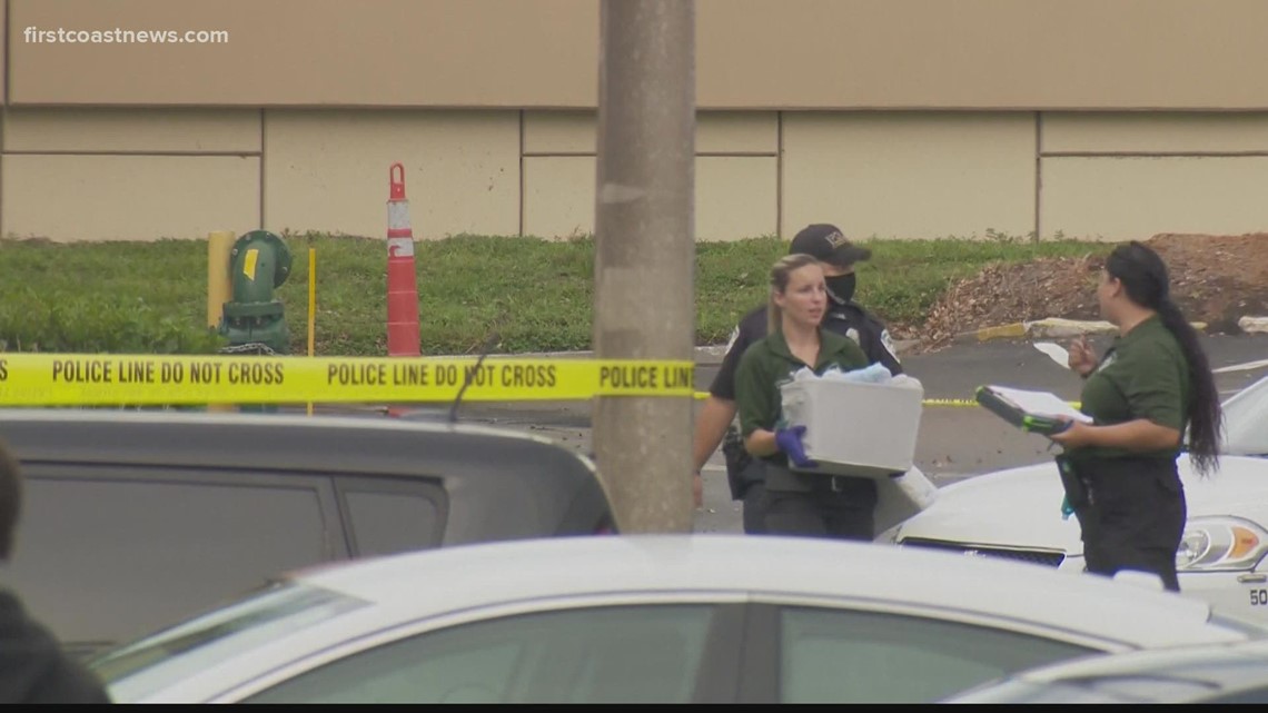 Florida woman dead after being shot by a toddler during Zoom call ...