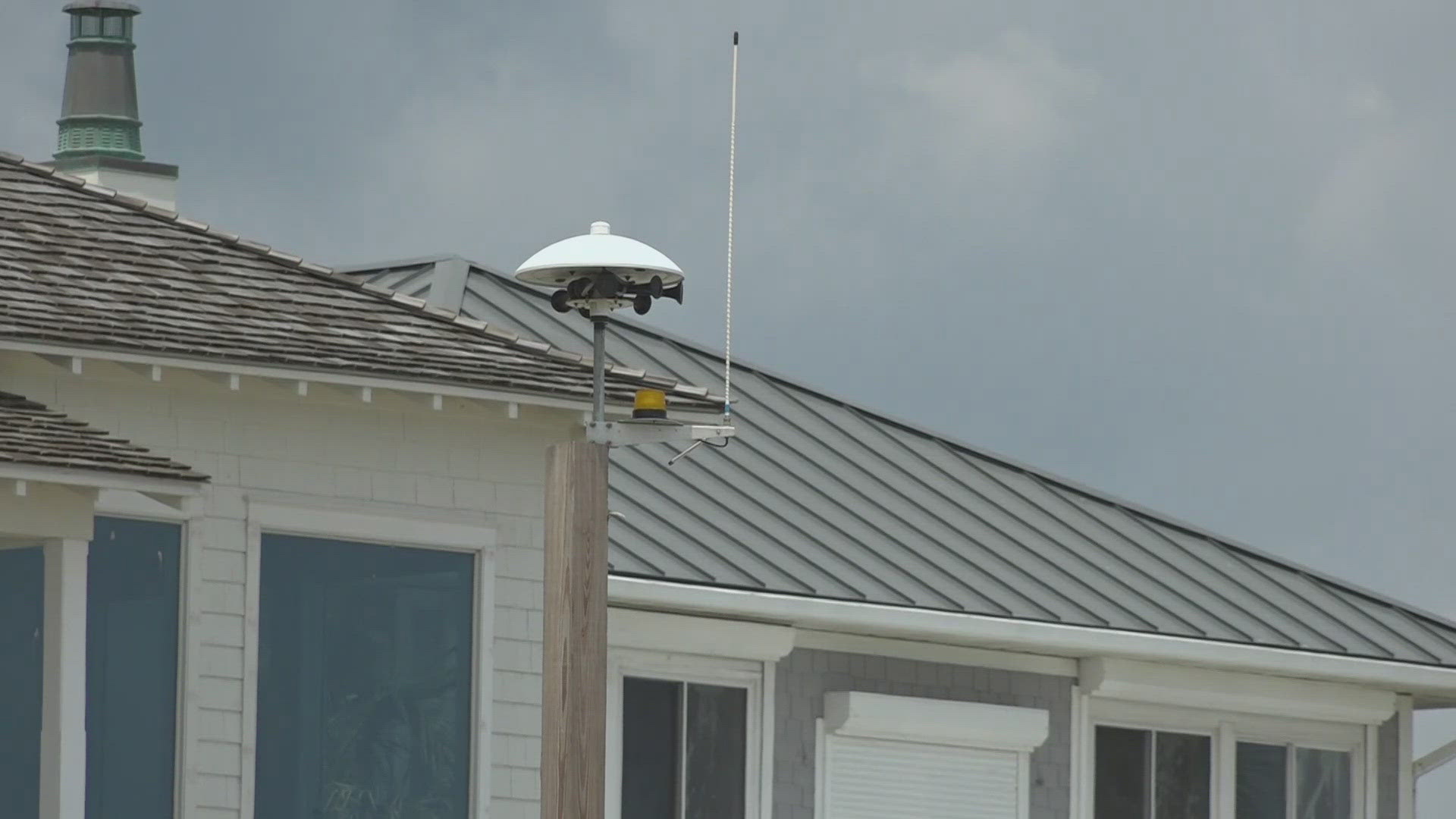 Lightning detectors installed at Jack Russell Park and Beaches Town ...