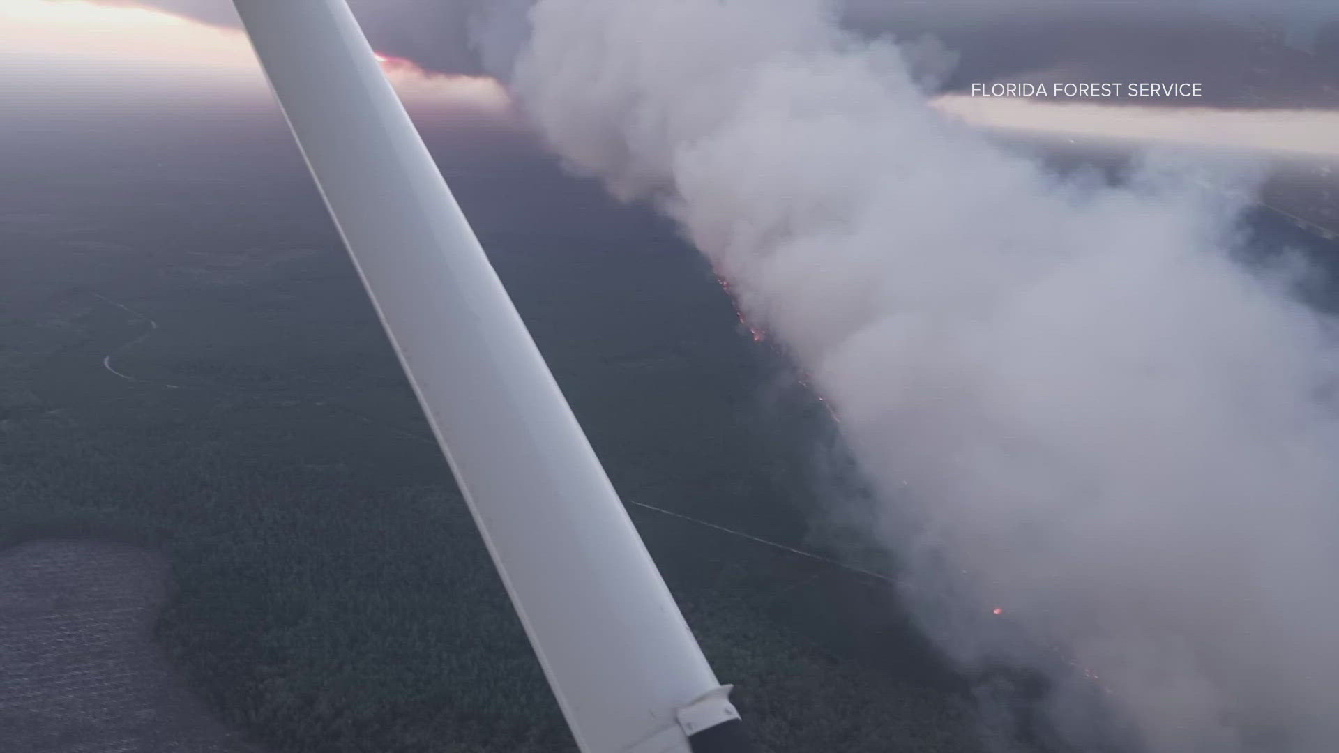 2700+ acre wildfire continues to burn at Florida-Georgia border ...