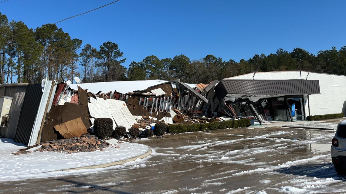 Snow collapses Waycross business as winter storm moves across Southeast ...