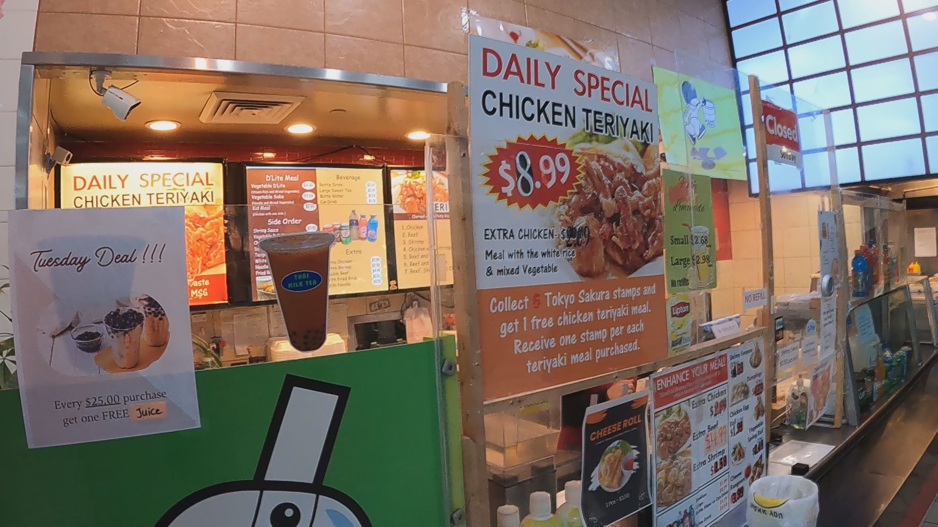 Caught on camera: People hopping counter at Regency Square Mall ...