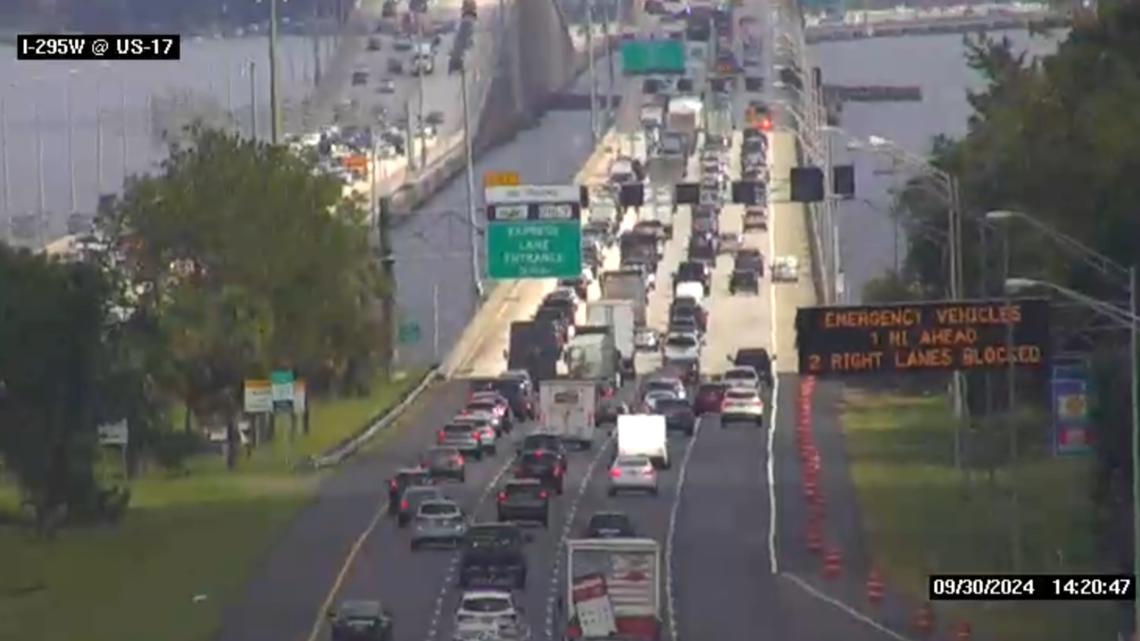 All southbound lanes of Buckman Bridge closed, police say ...