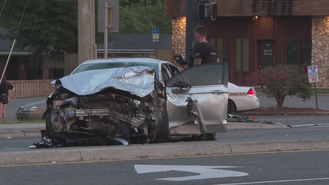 Heavy police activity reported in Jacksonville | firstcoastnews.com