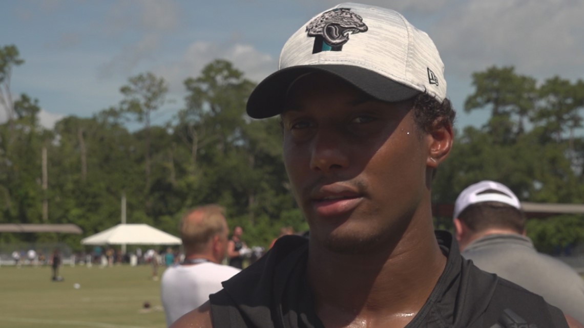 Zay Jones arrested on domestic battery charges | firstcoastnews.com