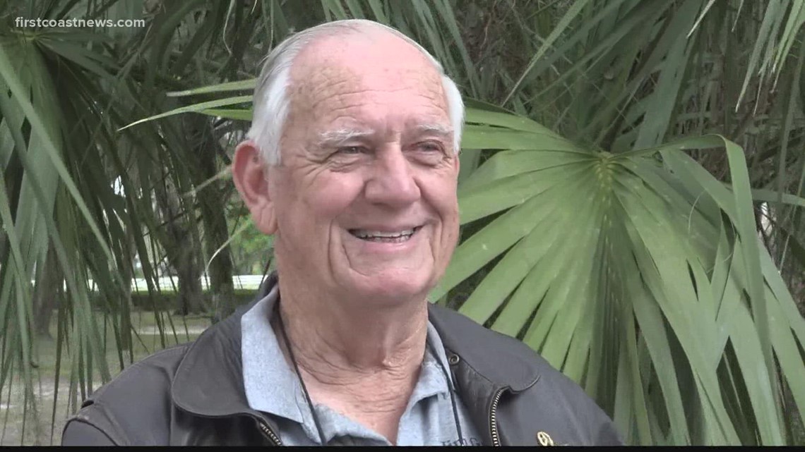 Florida pilot speaks after Navy rescue following plane crash ...