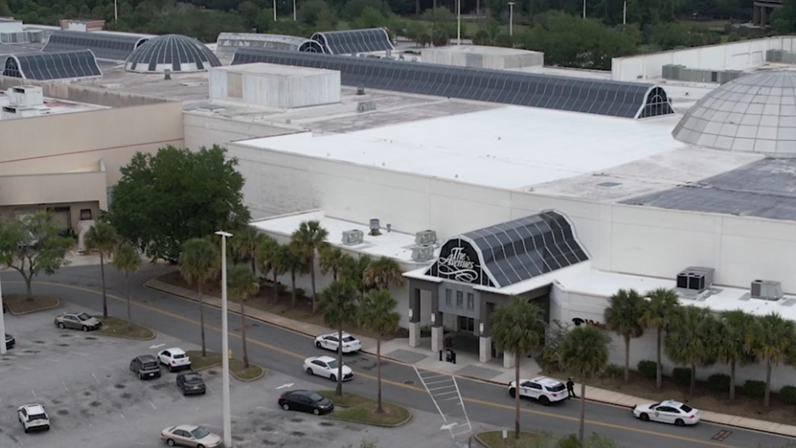 Avenues Mall reopened after shutdown | firstcoastnews.com