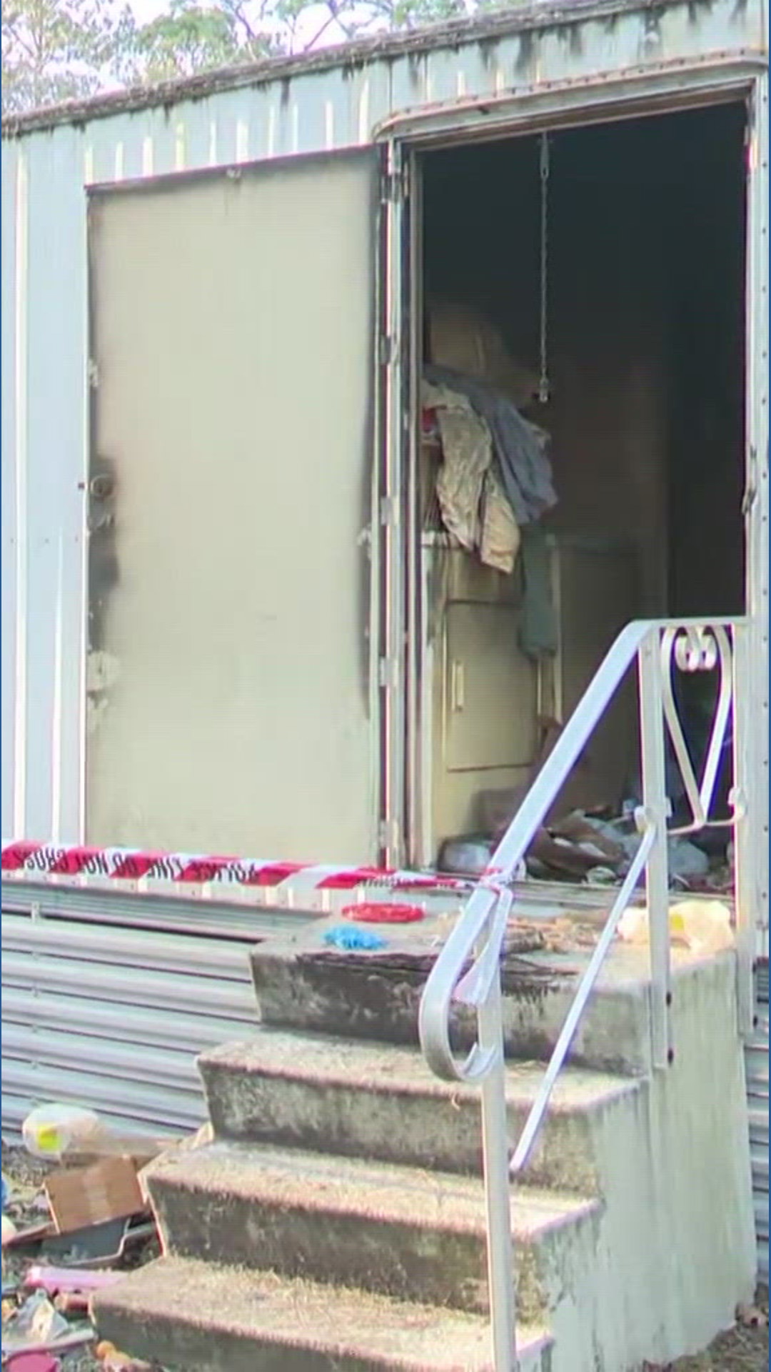 JFRD: Collins Road mobile house fire leaves woman dead | firstcoastnews.com