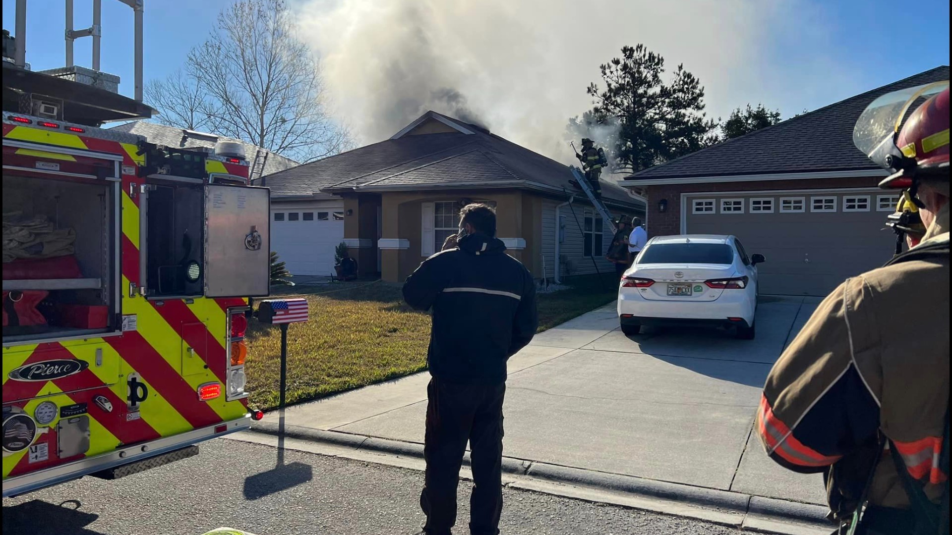 Crews respond to home fire in St. Johns County | firstcoastnews.com