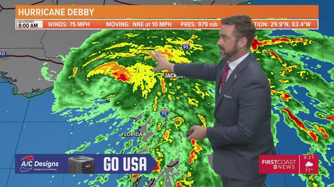 Hurricane Debby moving across NE Florida after making landfall in Big ...