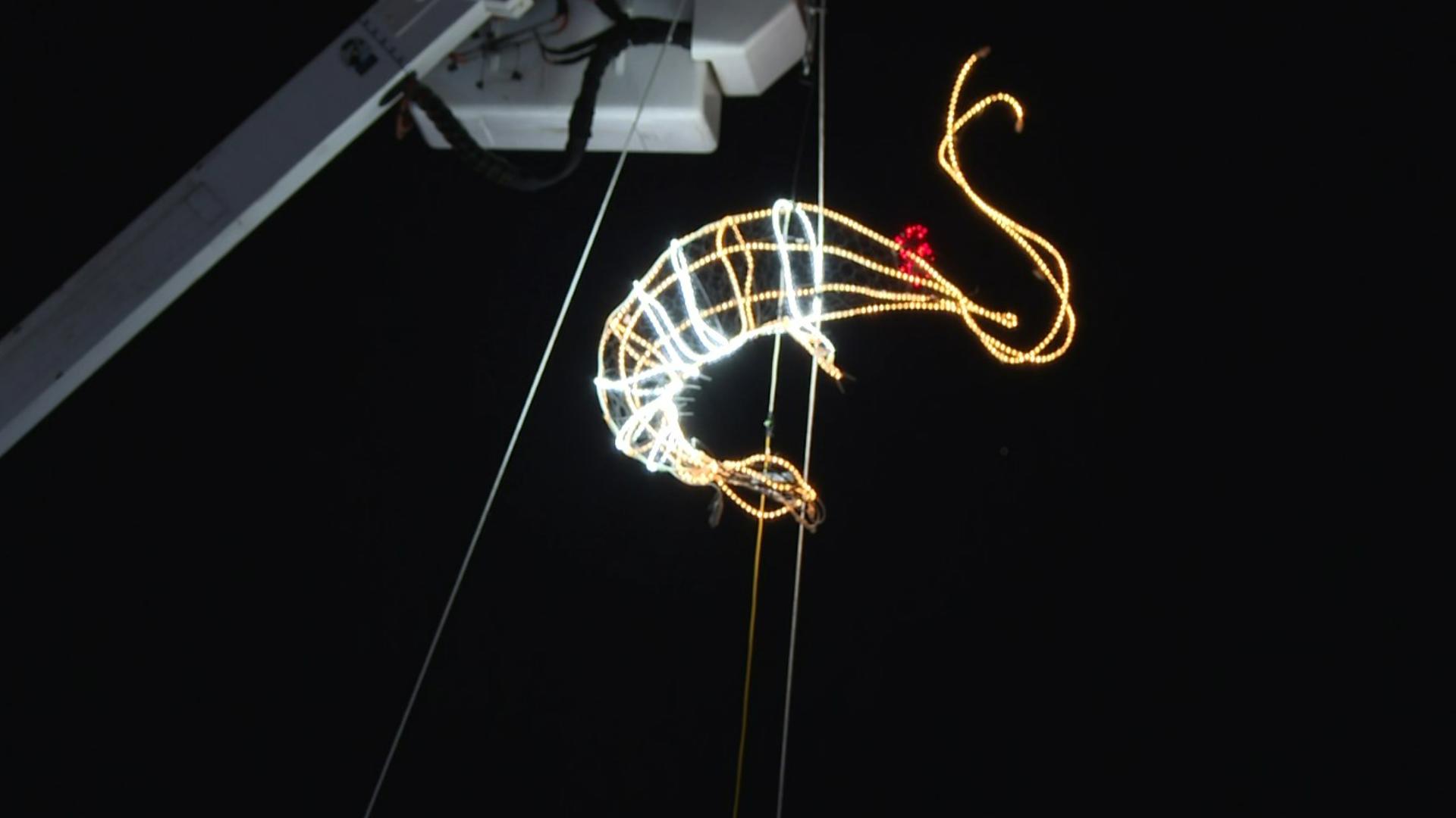Florida county rings in 2025 with New Year's Eve Shrimp Drop ...