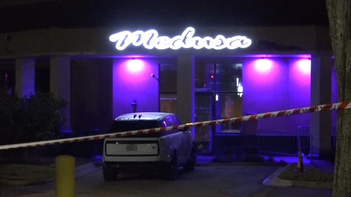 Man shot, killed at Jacksonville hookah lounge; shooter taken into ...