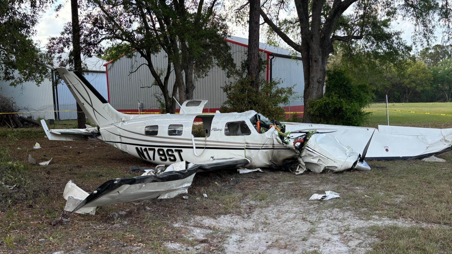 Plane overturns in Folkston, Georgia; 3 injured in crash ...