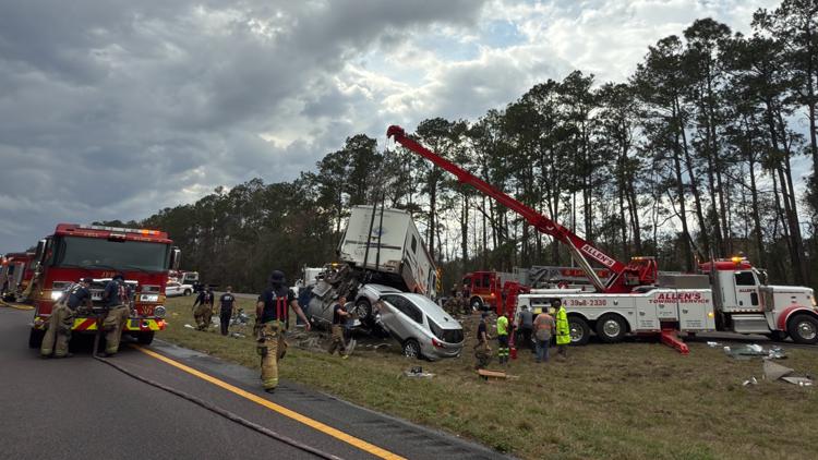 I-295 crash near Dunn Ave. leaves two injured | firstcoastnews.com