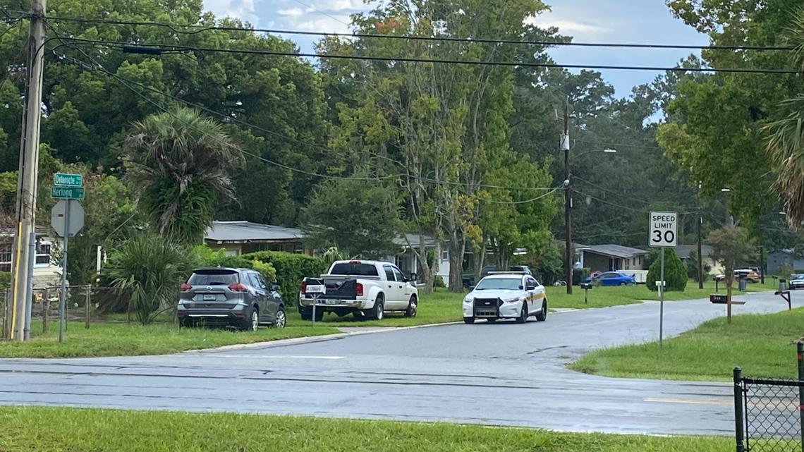 Child struck car on Jacksonville's Westside: JFRD | firstcoastnews.com