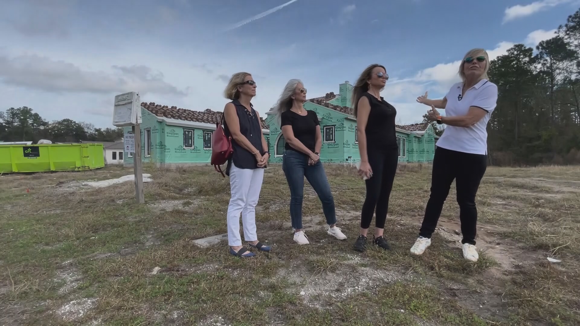 Reality star Captain Sandy reacts to seeing builder in handcuffs ...