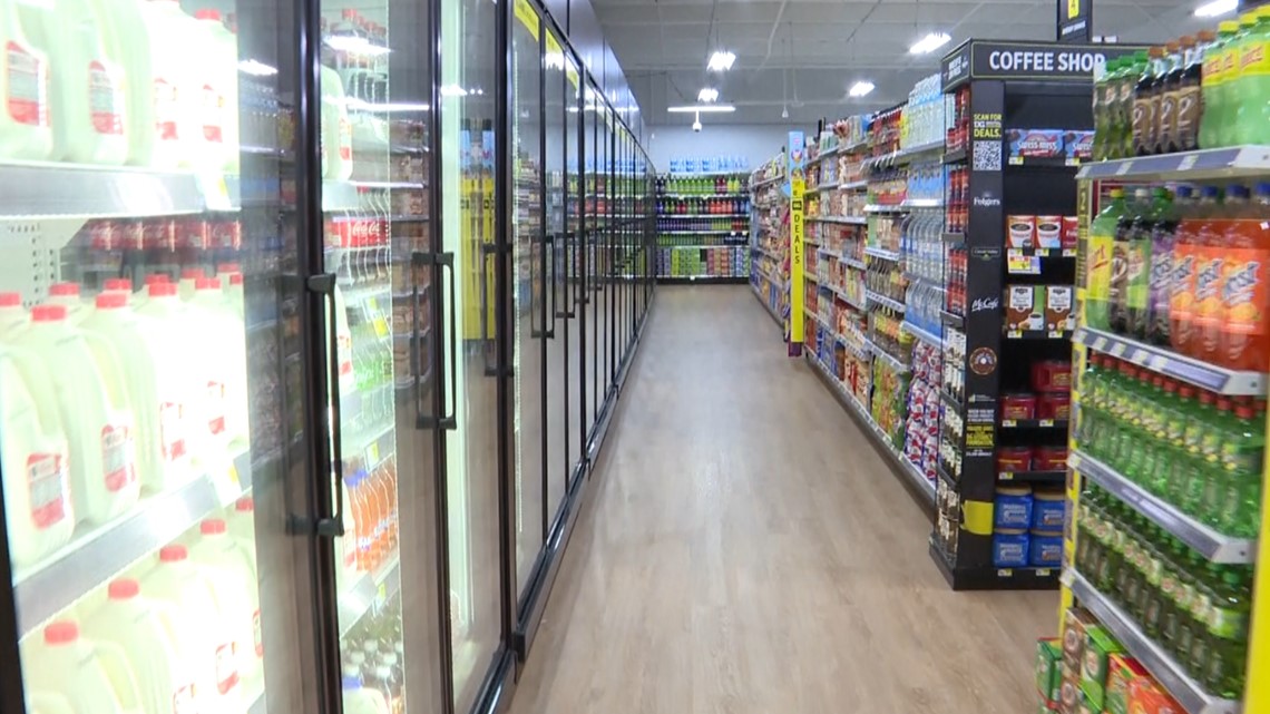 Here's a look inside the reopened Jacksonville Dollar General where a ...