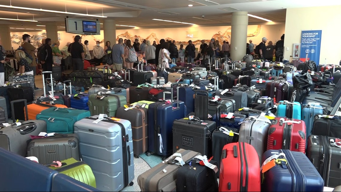 Dozens of pieces of luggage left at Florida airport baggage claim ...