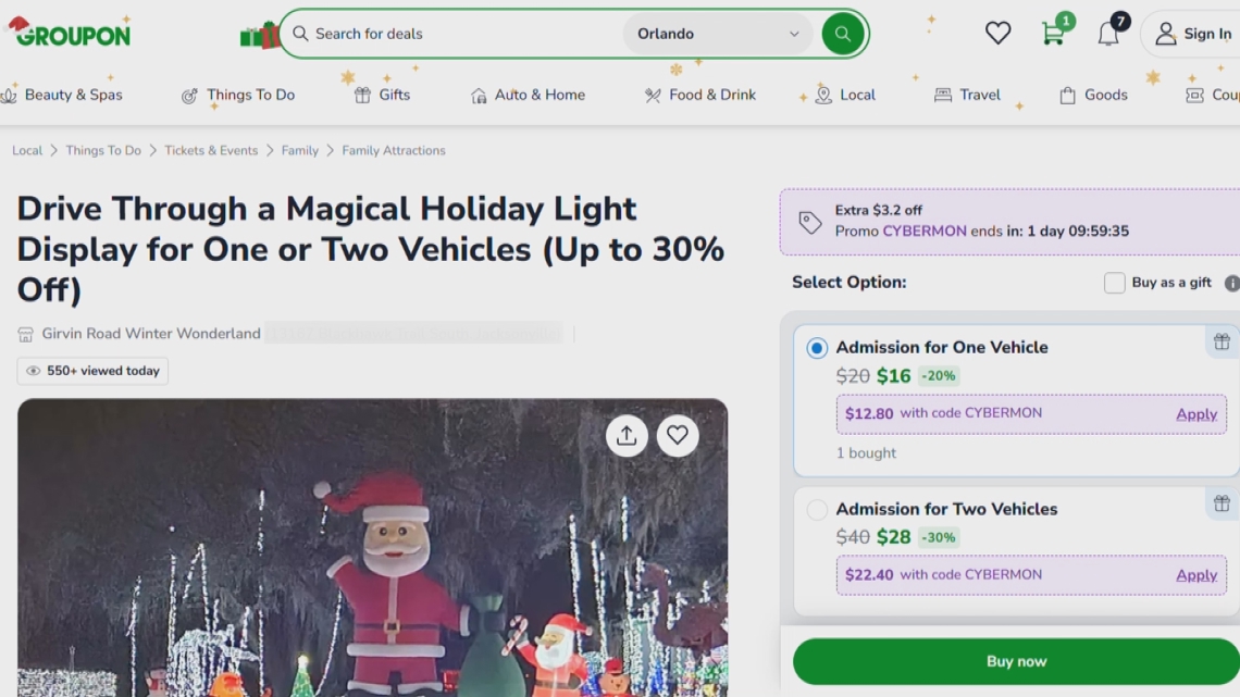 Neighbors upset over Girvin Road holiday light scam | firstcoastnews.com