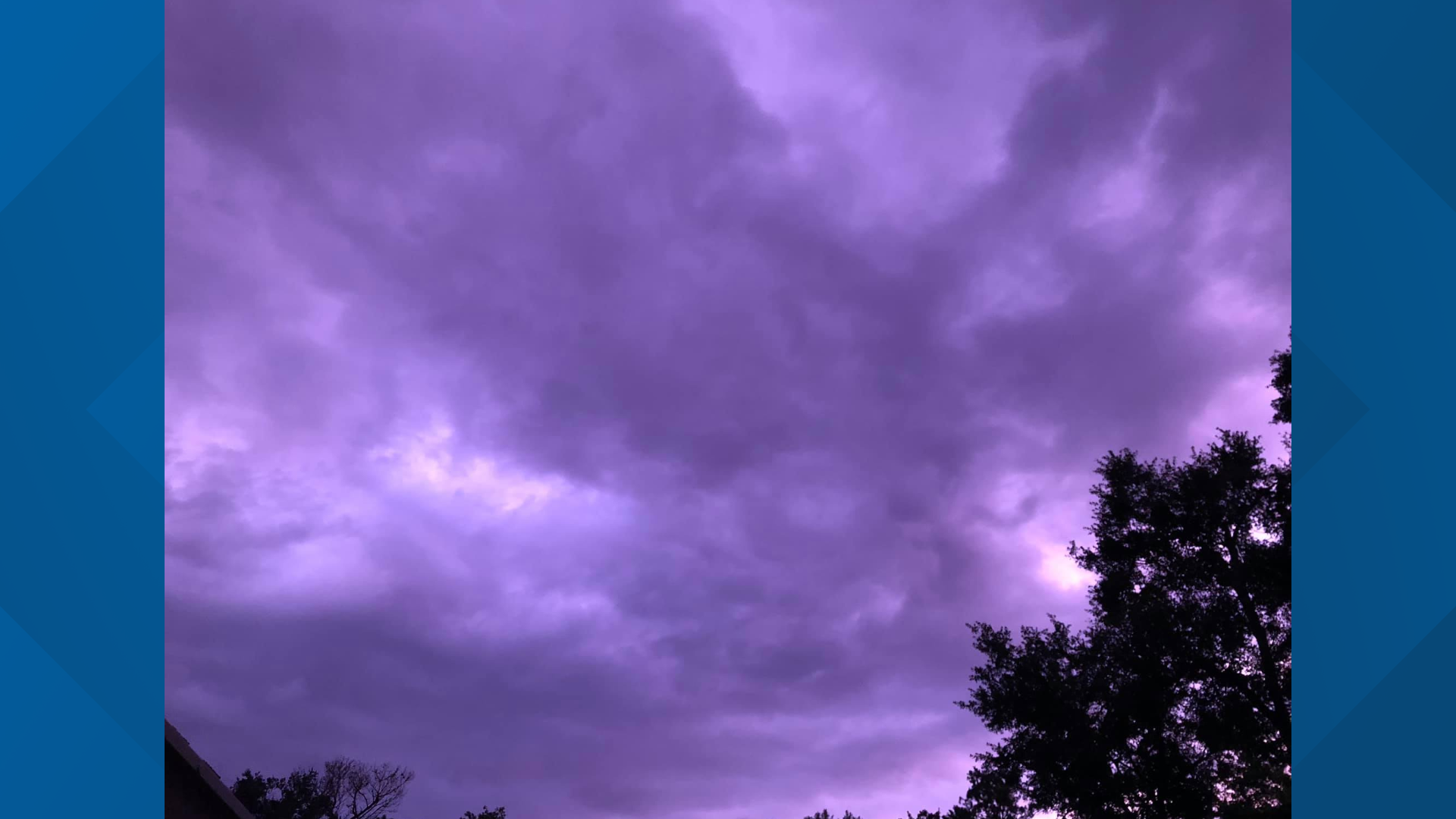 TIMELAPSE: Florida sky turns purple after Hurricane Dorian ...
