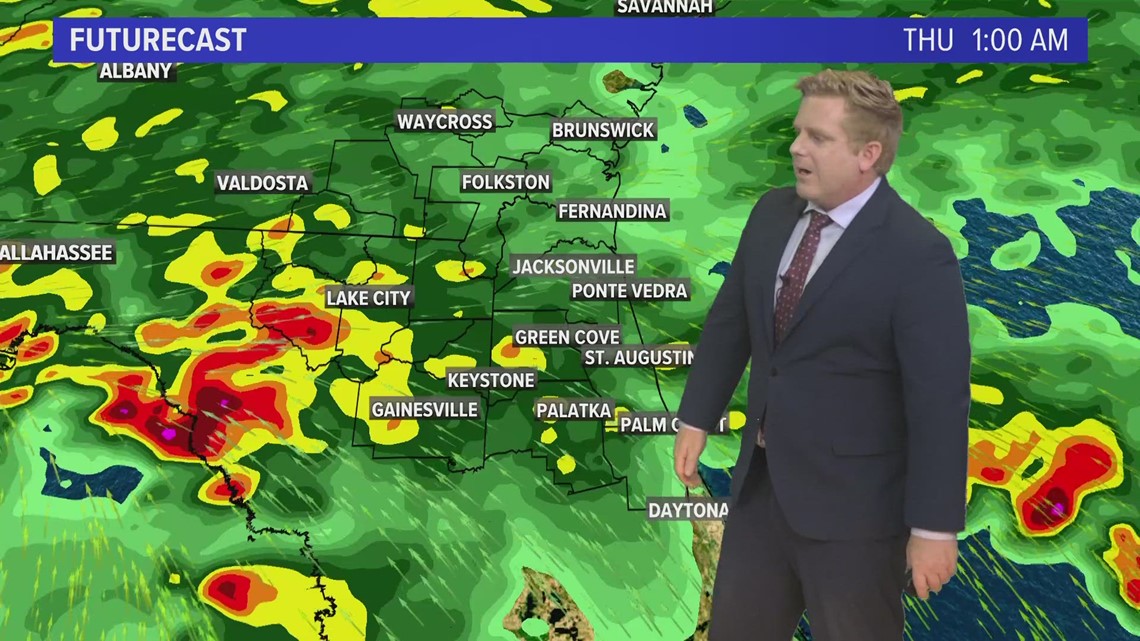 Tracking heavy rainfall and thunderstorms through Thursday morning ...