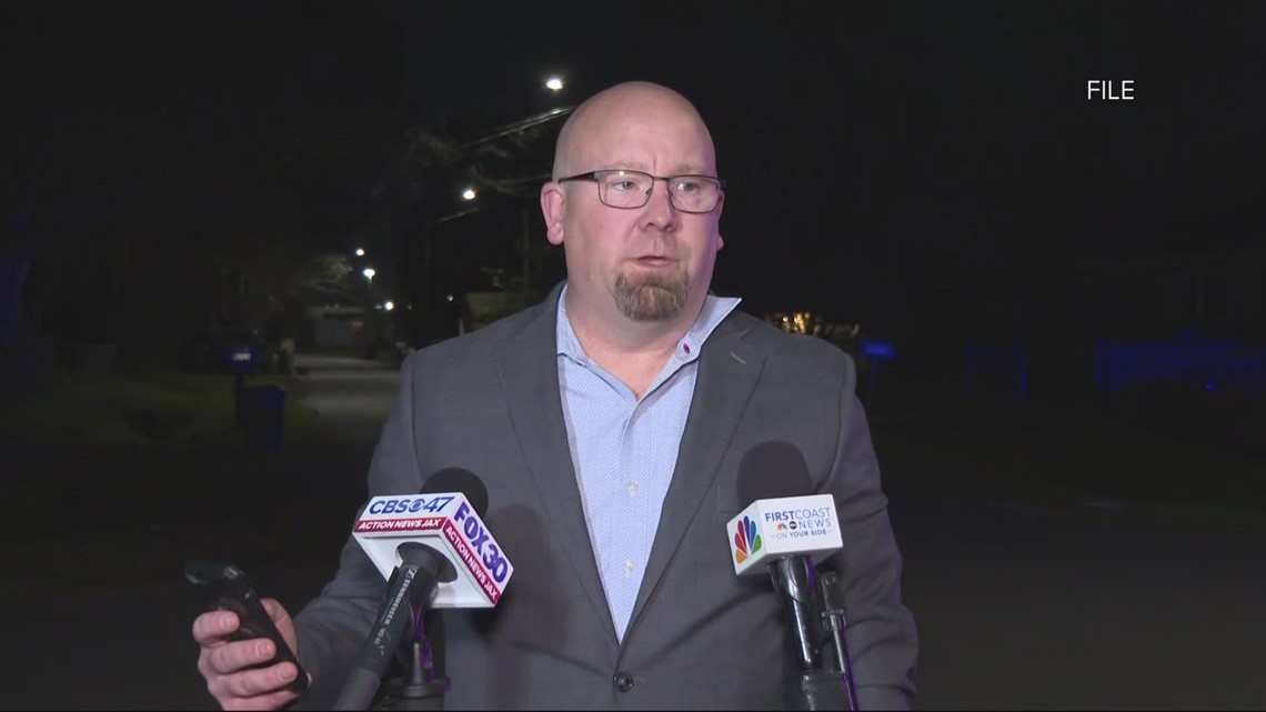 Jacksonville officer arrested after hitting referee during children's ...