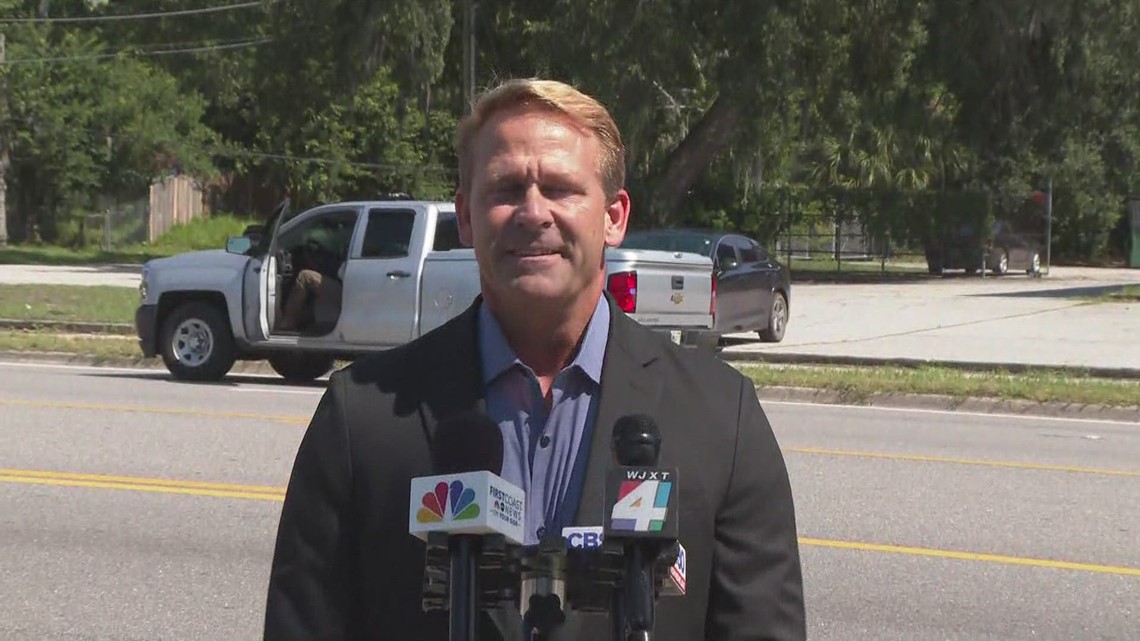 Police: Bicyclist's death in fatal crash on Emerson Street marks 100th ...