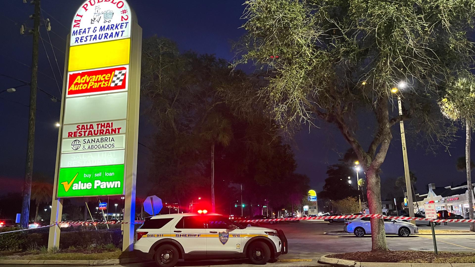 JSO: Officers chase, arrest armed robbery suspect who fled pawn store ...