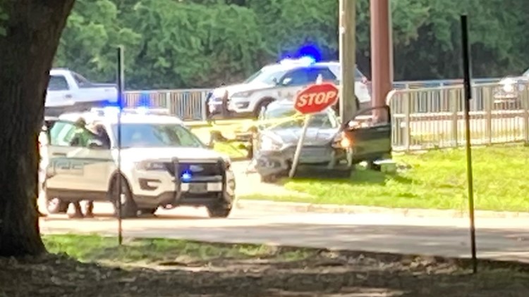 One killed in Orange Park crash | firstcoastnews.com