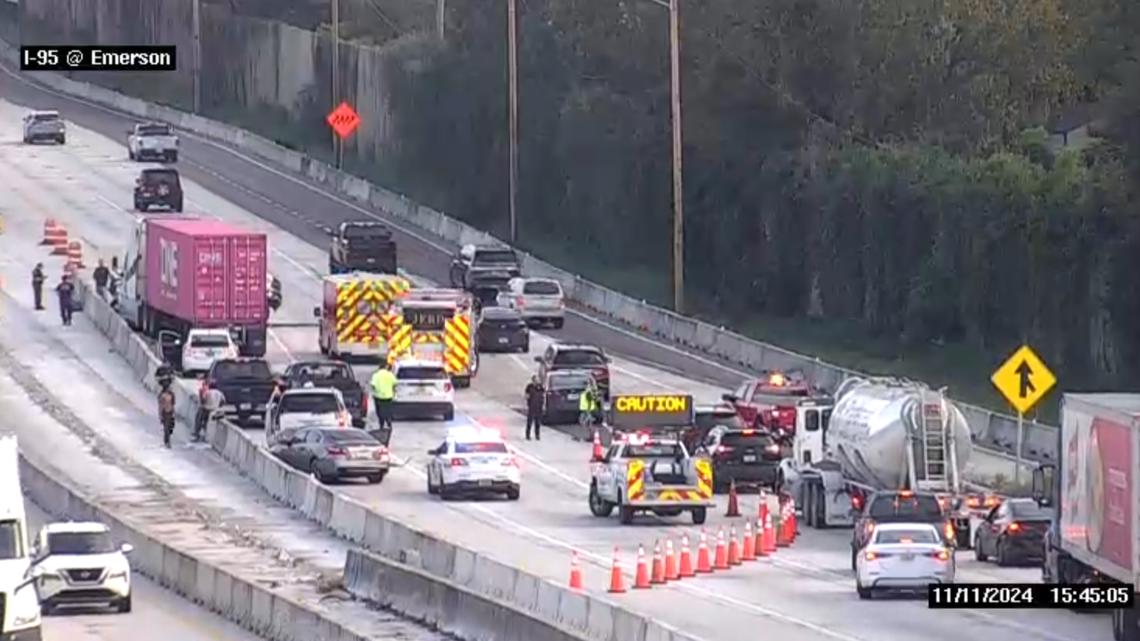 3 taken to hospital after multi-vehicle crash on I-95 South near ...