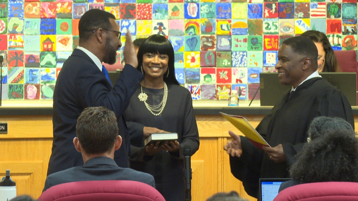 As new Duval County school board members are sworn in, school advocates ...