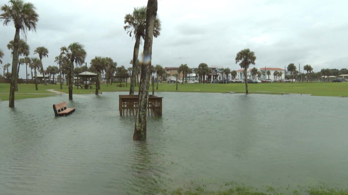 Fernandina Beach residents experience 'unusual' flooding in Main Beach ...