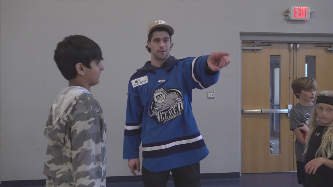 Growing the game: Jacksonville Icemen launch floor hockey program ...