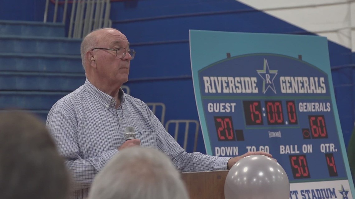 Riverside High School Football Stadium Renamed in Honor of Leon Barrett ...