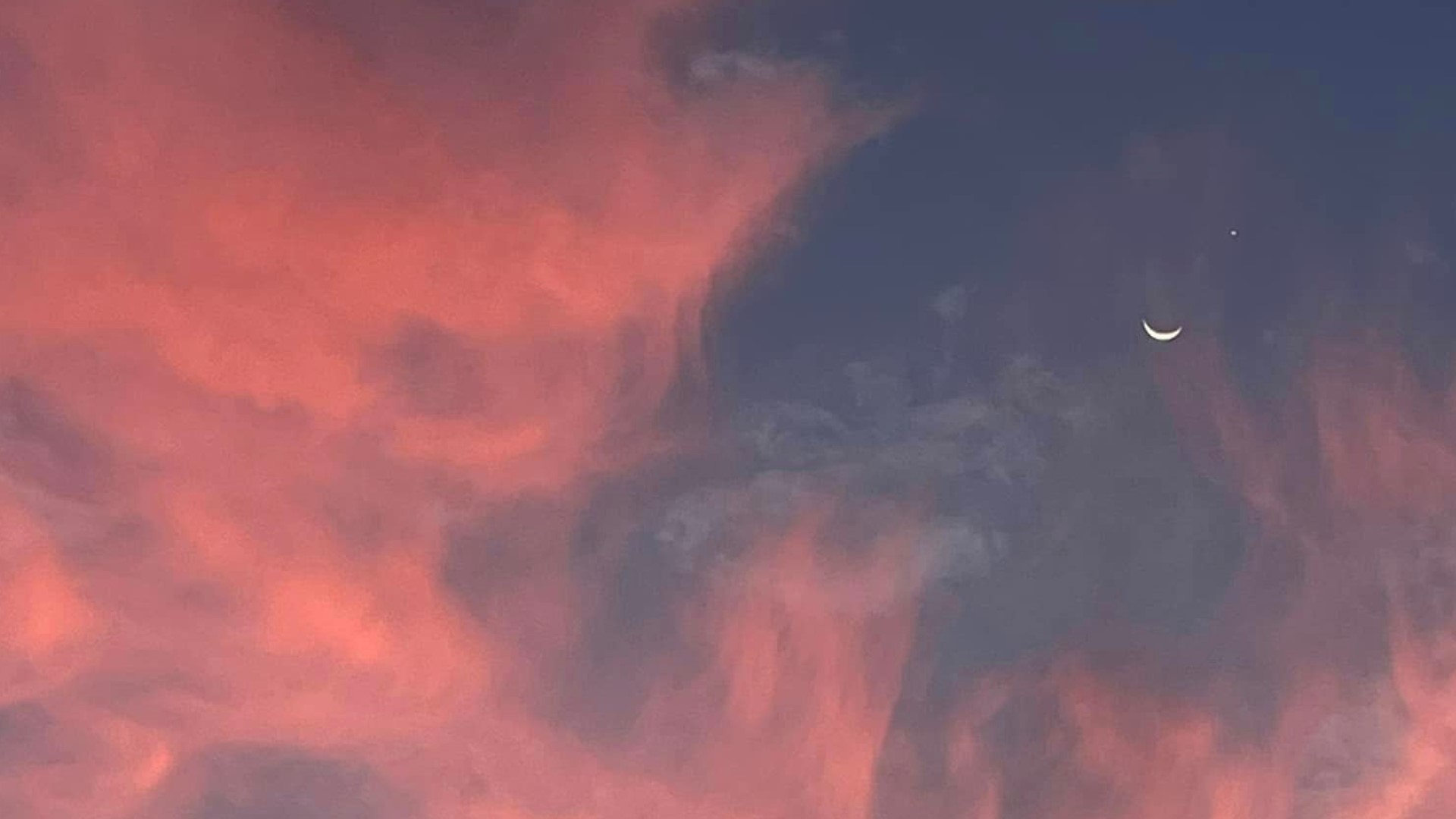 What was the bright light by the moon on Thursday, November 9th ...