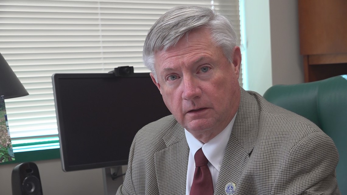 Carlucci pushes for tabling vote to remove Confederate statue ...