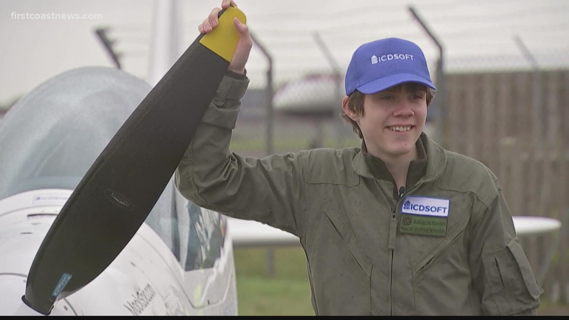 The Buzz: Brother-sister pilot duo take flight | firstcoastnews.com