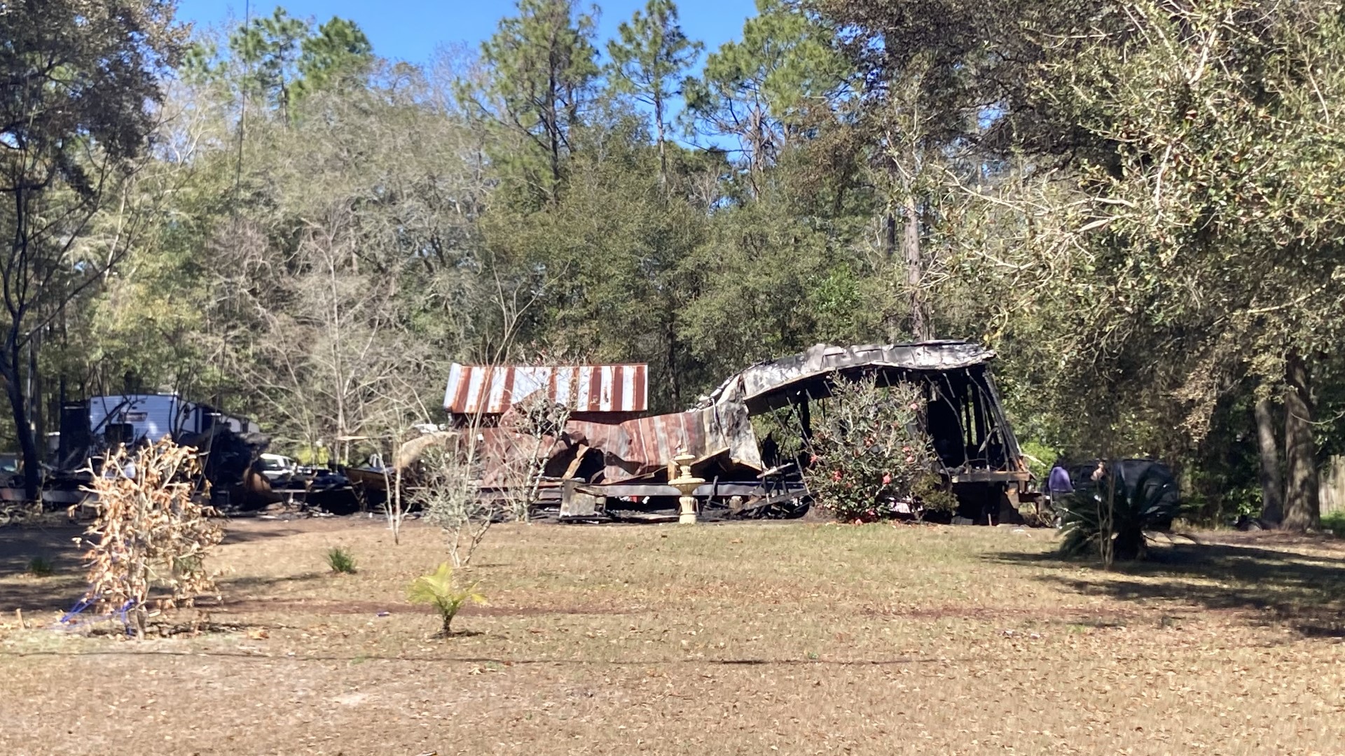 2 killed, 1 rescued in Yulee trailer-house fire Monday morning ...