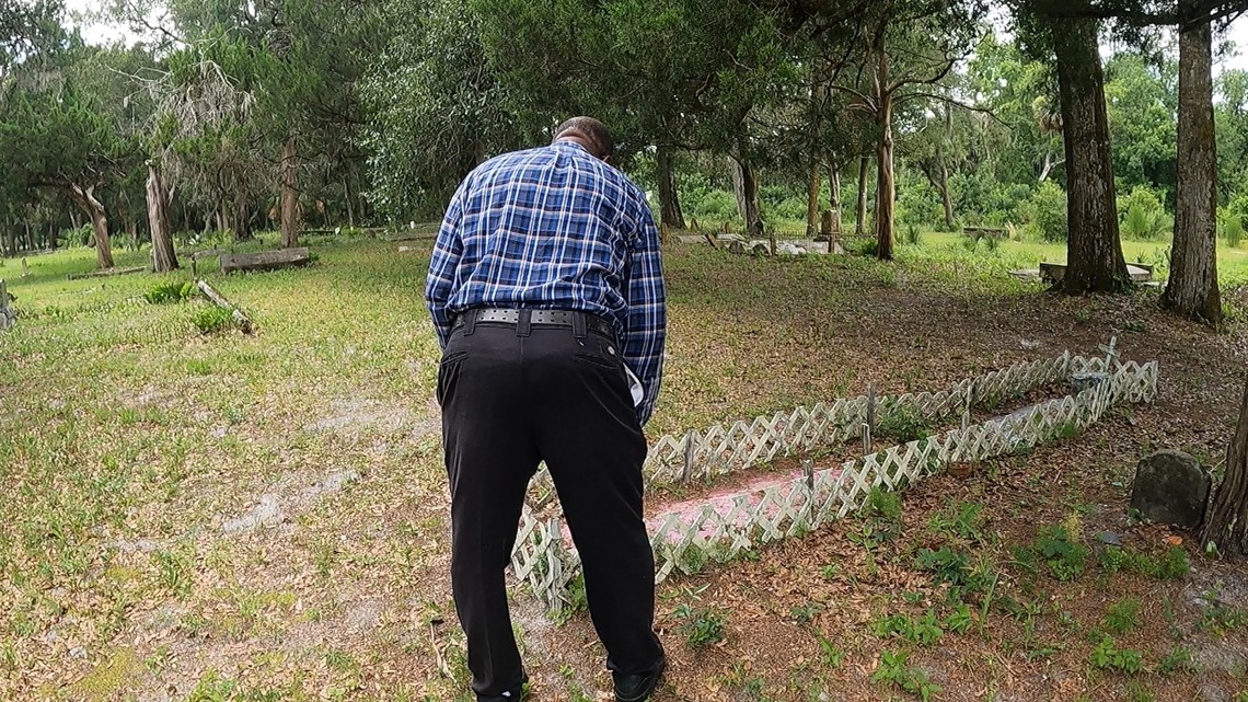 Man works to clean up early Black cemeteries in St. Augustine ...