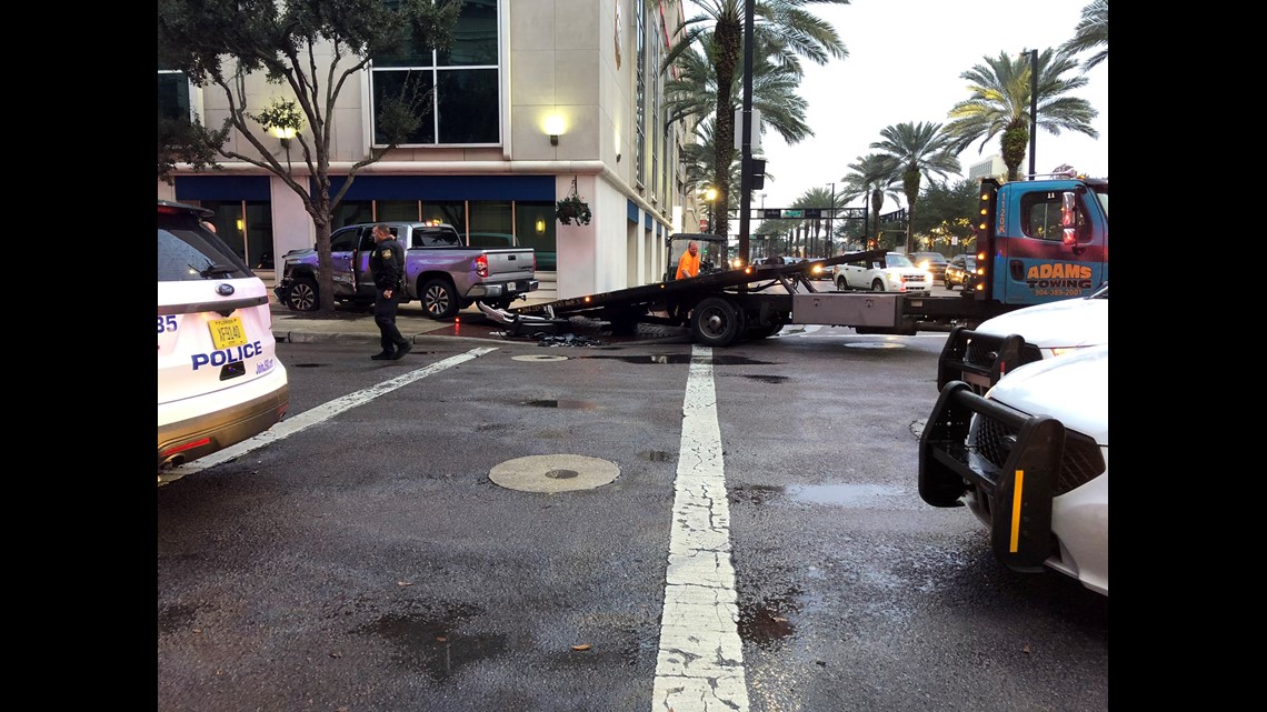 JSO vehicle involved in crash in Downtown Jacksonville | firstcoastnews.com