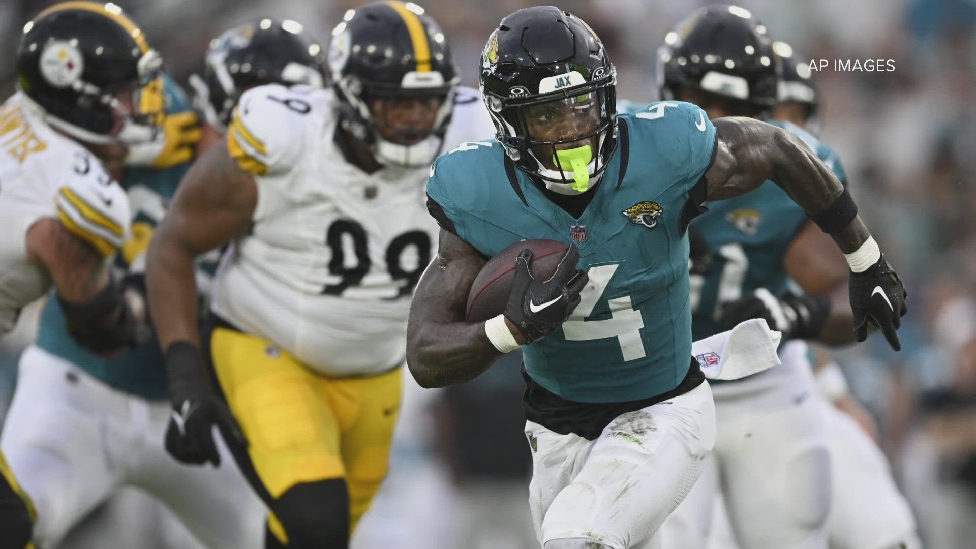 Eagles acquire RB Tank Bigsby from the Jaguars in exchange for 2 draft ...
