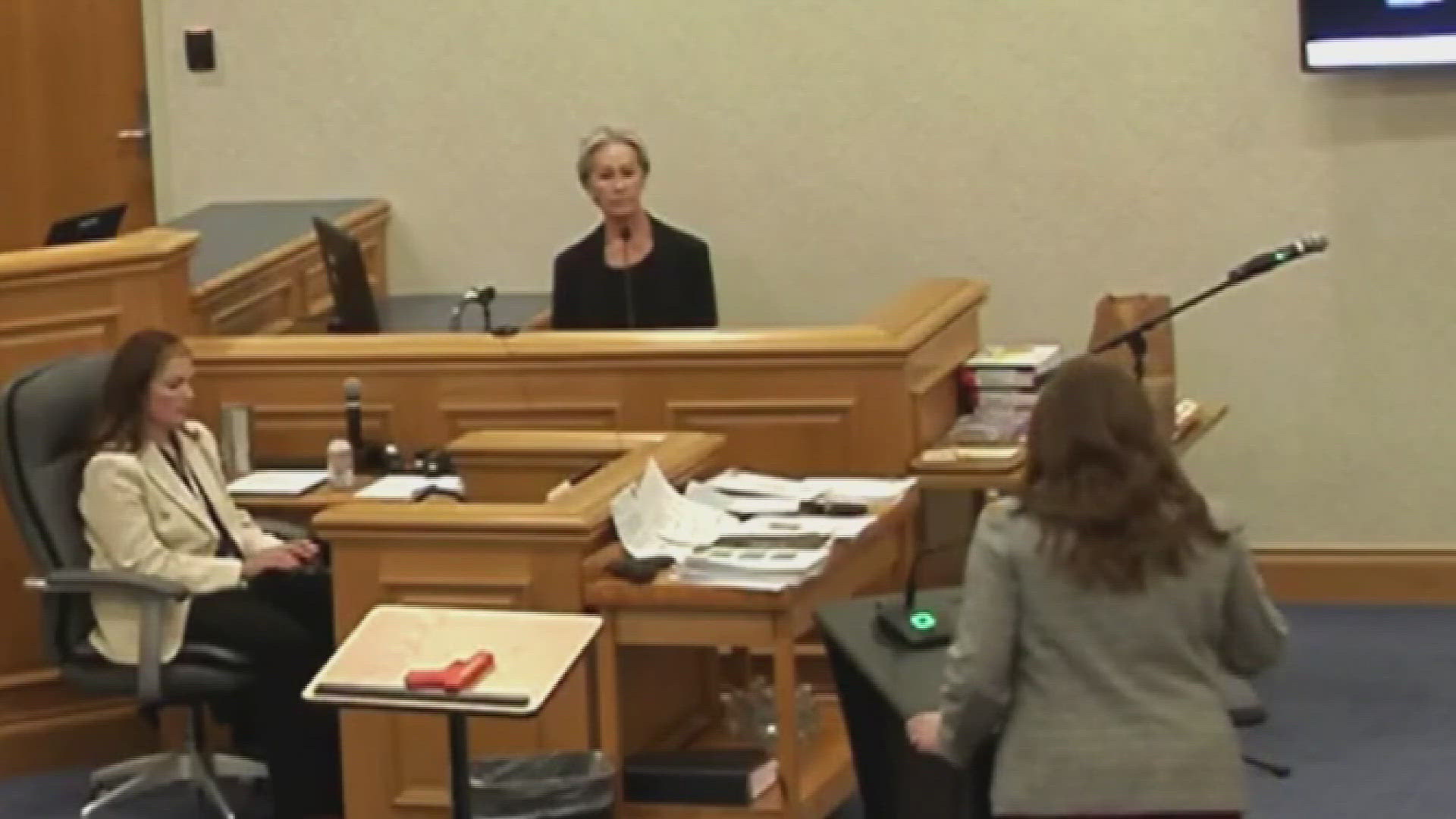 Defense for St. Simons Island dentist rests; children, sister take the ...