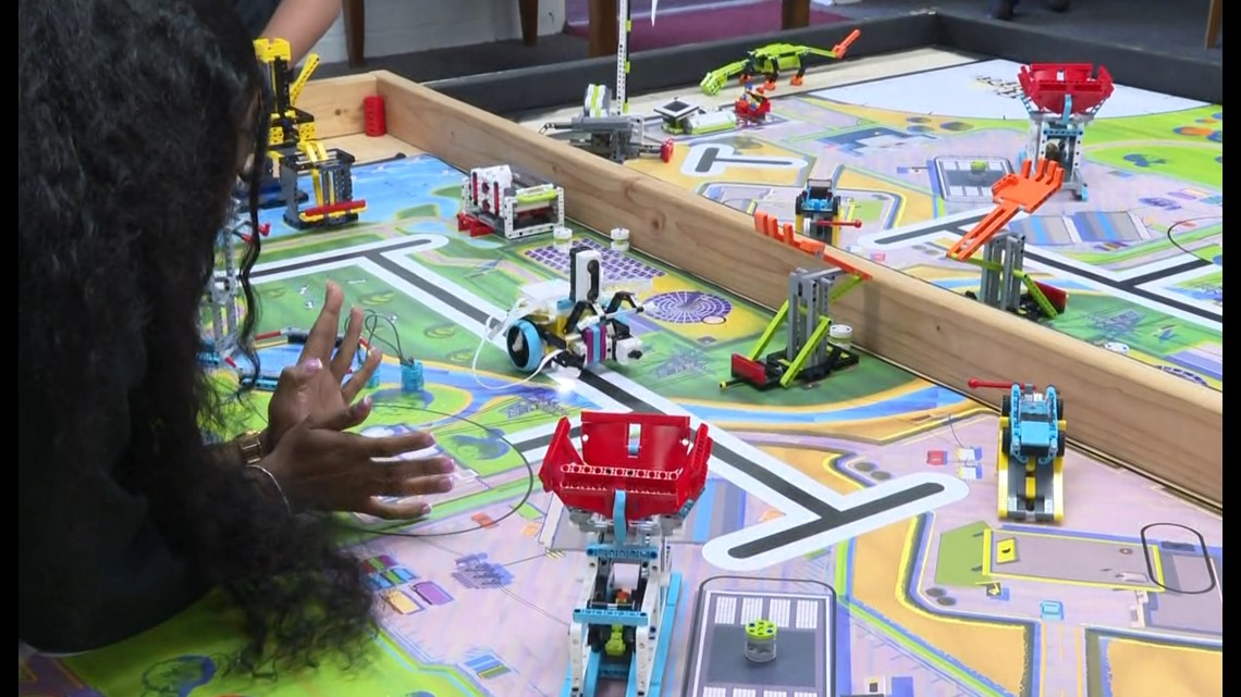 Robotics competition gives undeserved students exposure to STEM ...