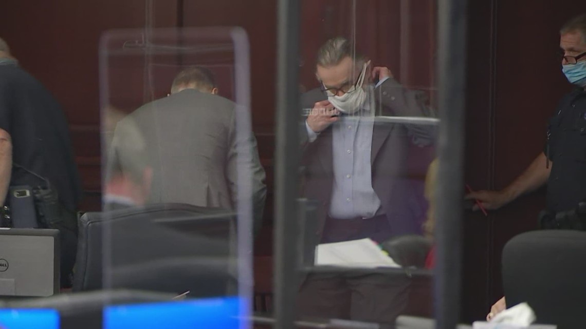 Russel Tillis enters courtroom for first day of arguments in 'House of ...