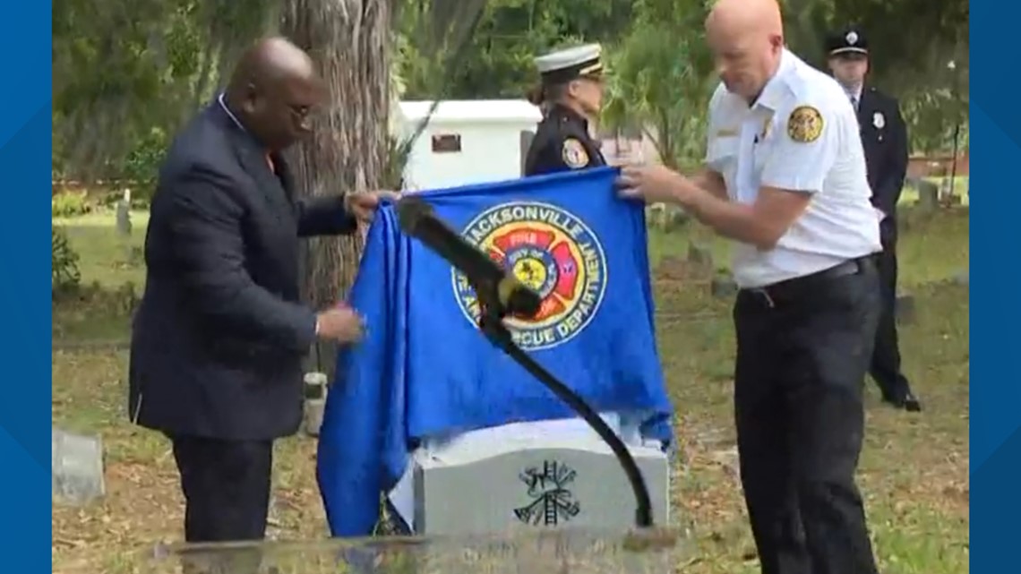 Headstone unveiled for first JSO firefighter killed in line of duty in ...